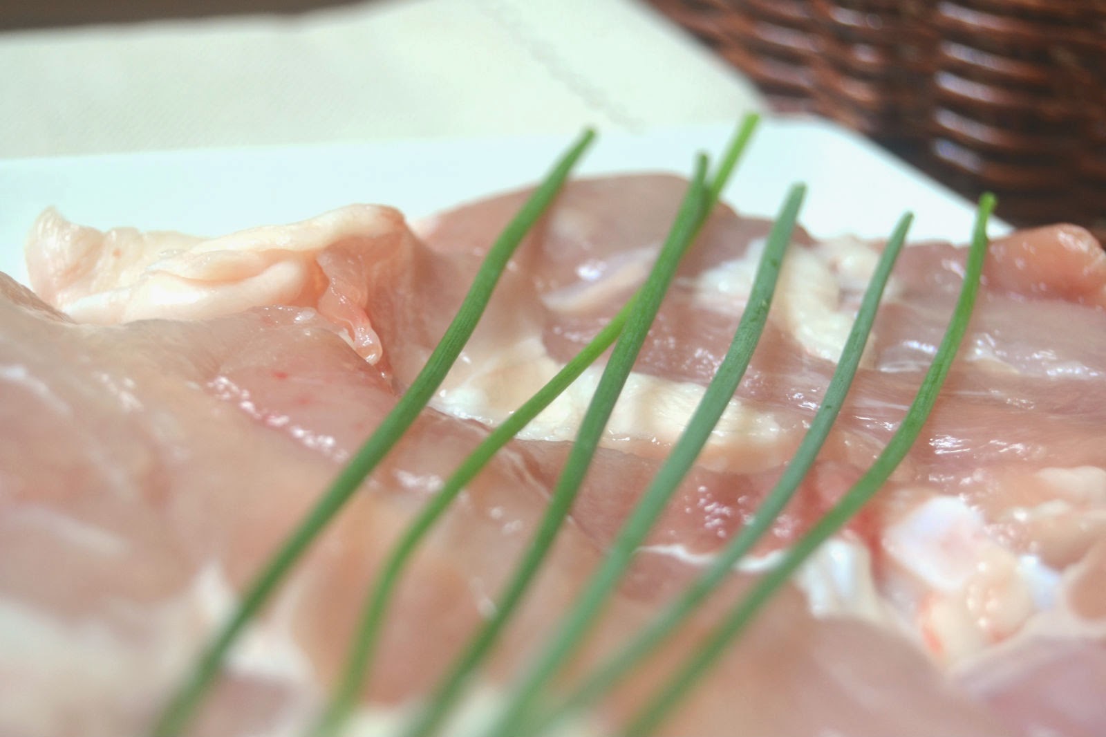 Elgatolamelplato: Contramuslo de pollo con nata acompañado de bacon y ...