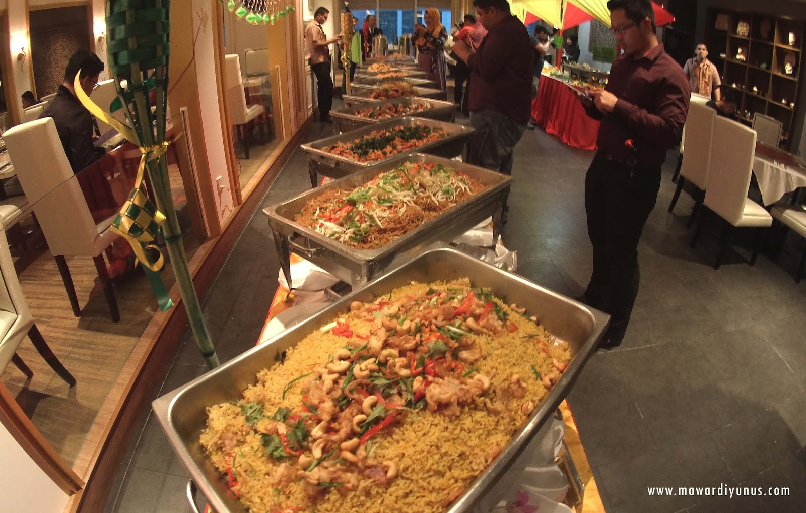 BUFFET RAMADAN MENU THAI DI CHAKRI PALACE KLCC