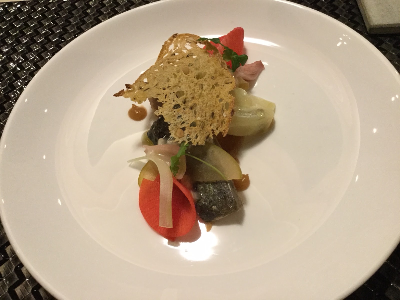 Menu FM: Laurie Raphael