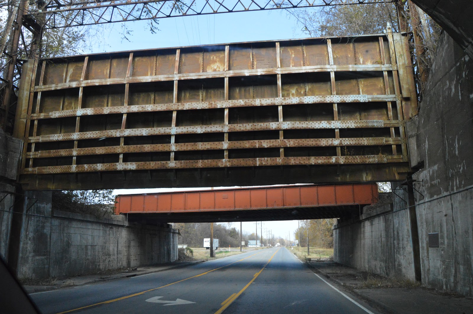 Towns and Nature: Cairo, IL: IC Depot and River Wall