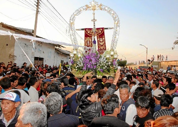 Folclore Eterno Peru: FESTIVIDADES EN PROVINCIAS