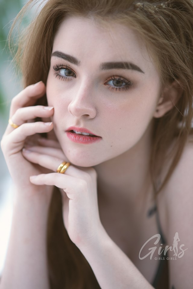 Jessie Vard Bikini