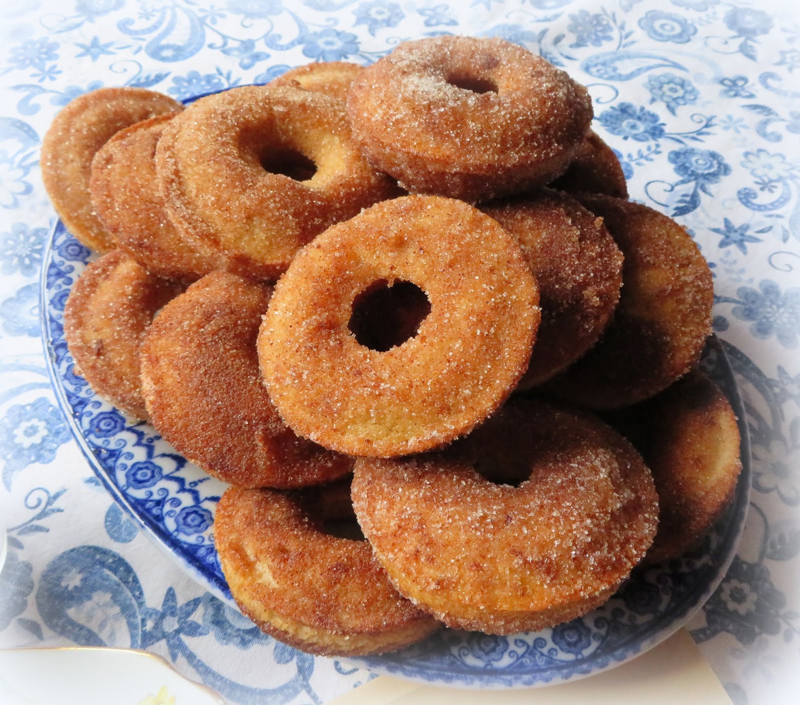 Baked Cinnamon Doughnuts | The English Kitchen