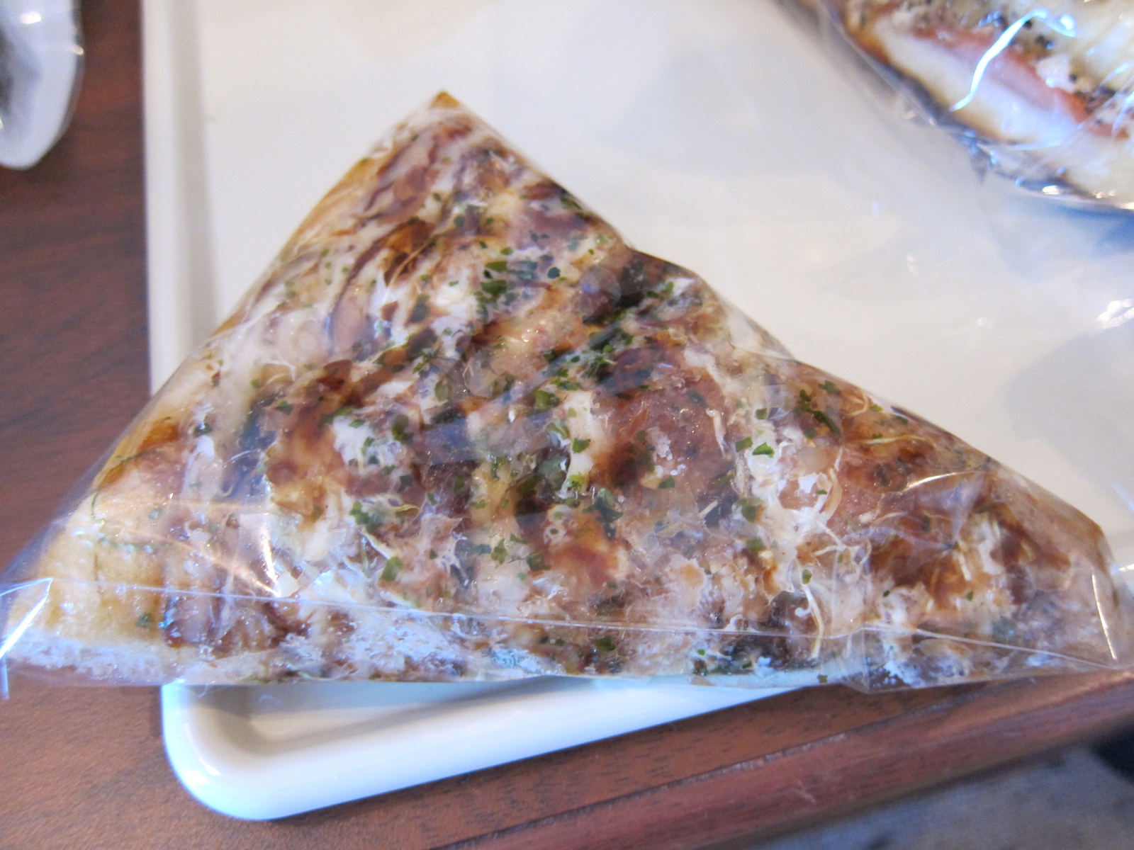 MIYAKO OKINAWA DAY 2 - SUNAYAMA BEACH / LUCY LOVES TO EAT