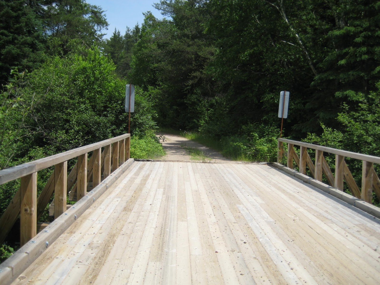 Cici Canoe: Bridges - a picture post