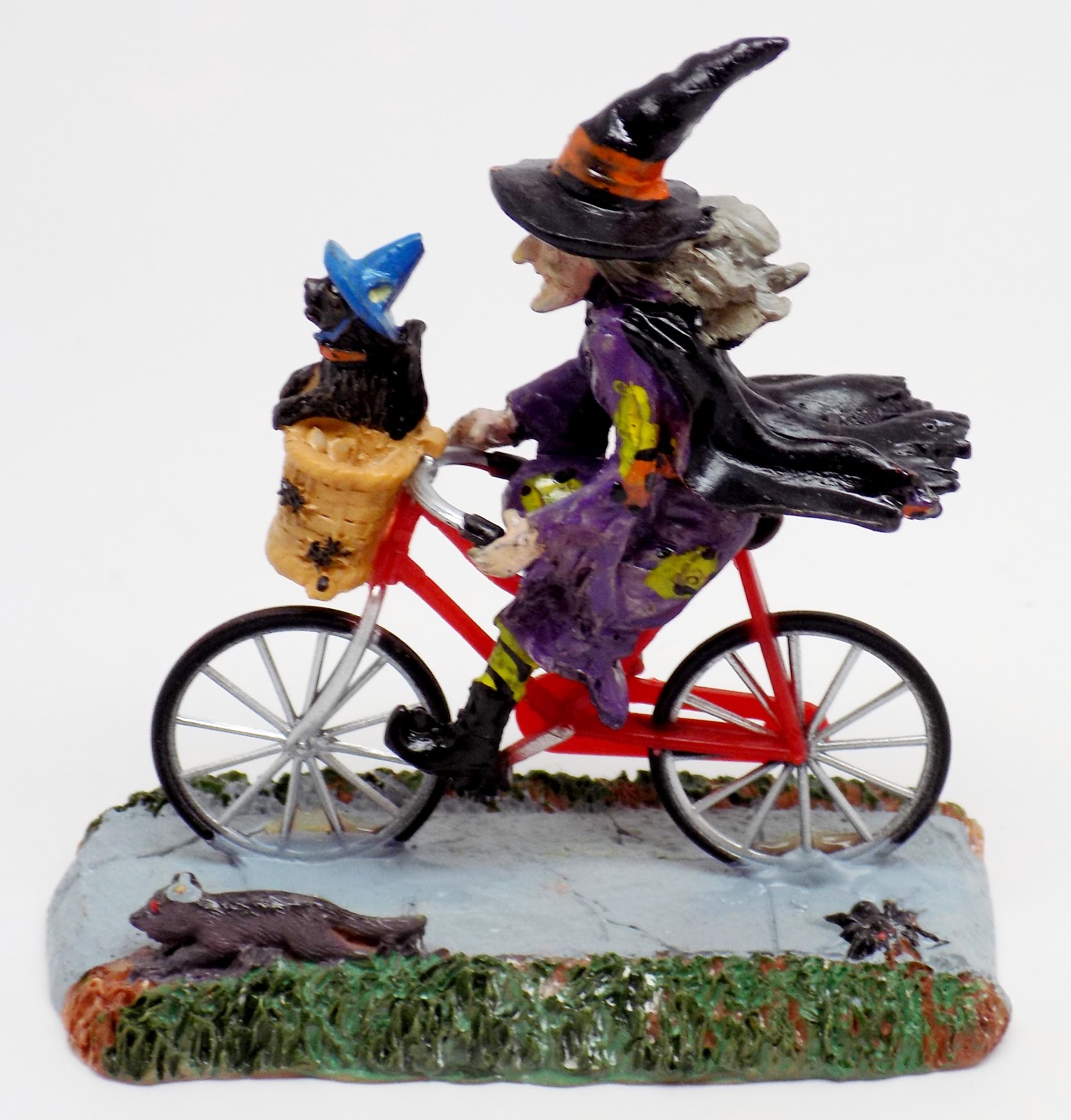 Toys and Stuff: Lemax Set#32109 2013 Witch Riding Bike