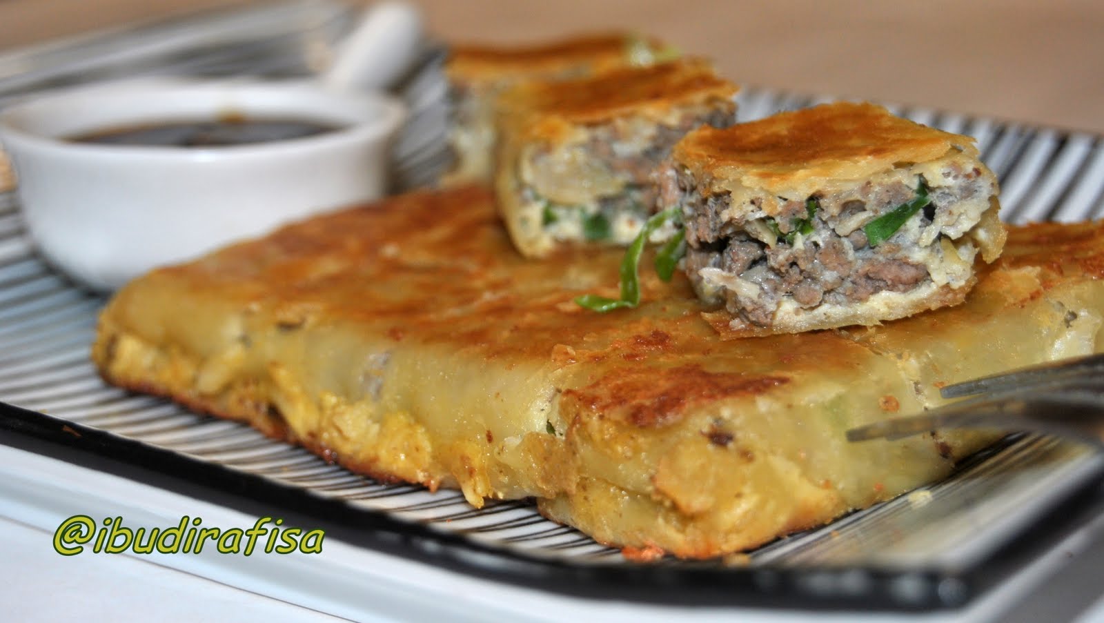 Ibudirafisa: Martabak Telur Roti Paratha