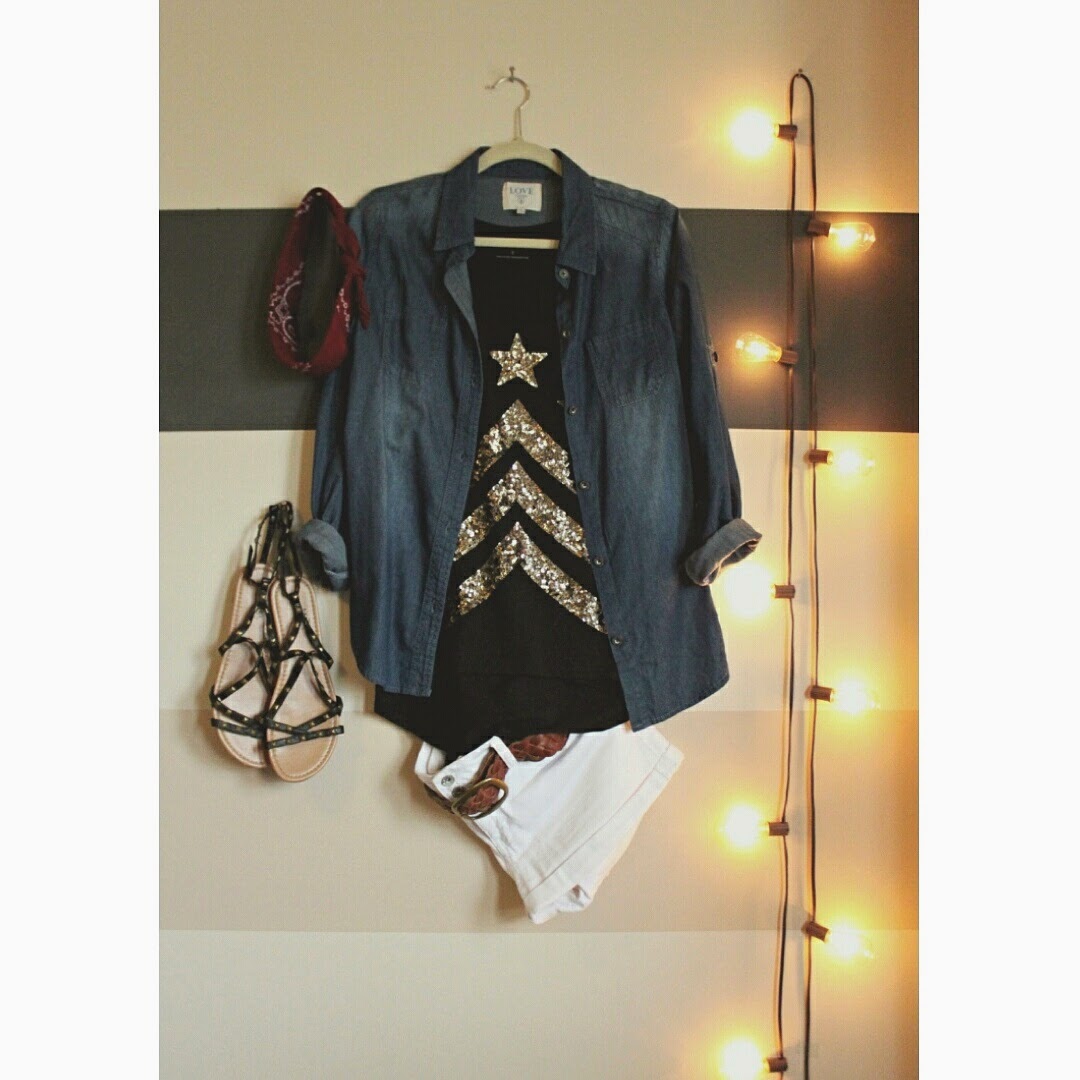 Rookie Crafter: "The Striped Wall" Outfits