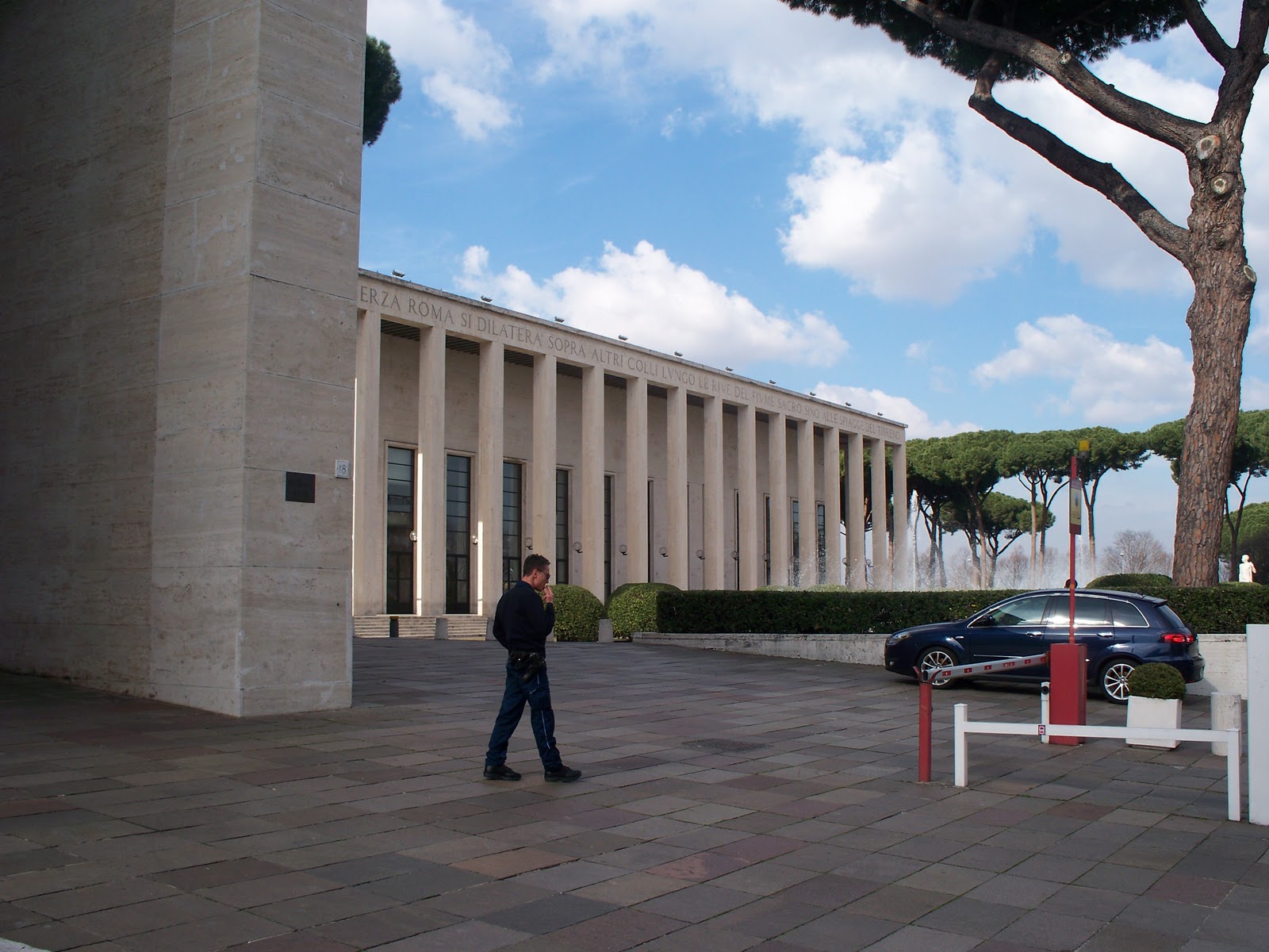 Future Updates Unkown?: Tuesday is For Lovers... Of Fascist Architecture!!!