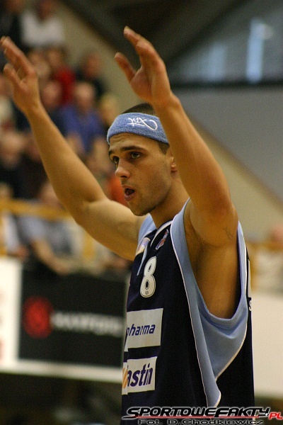 L'Homme du Jour: IWO KITZINGER