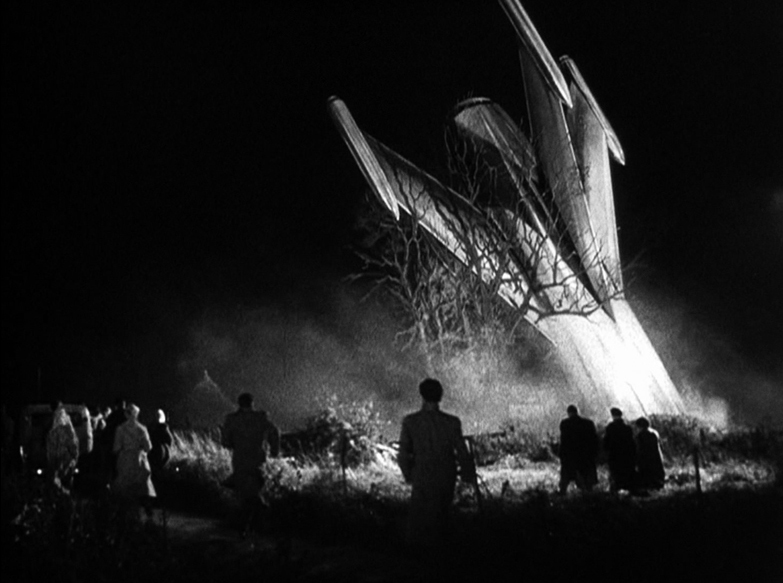 13: MOVIE SPACESHIPS OF THE FIFTIES