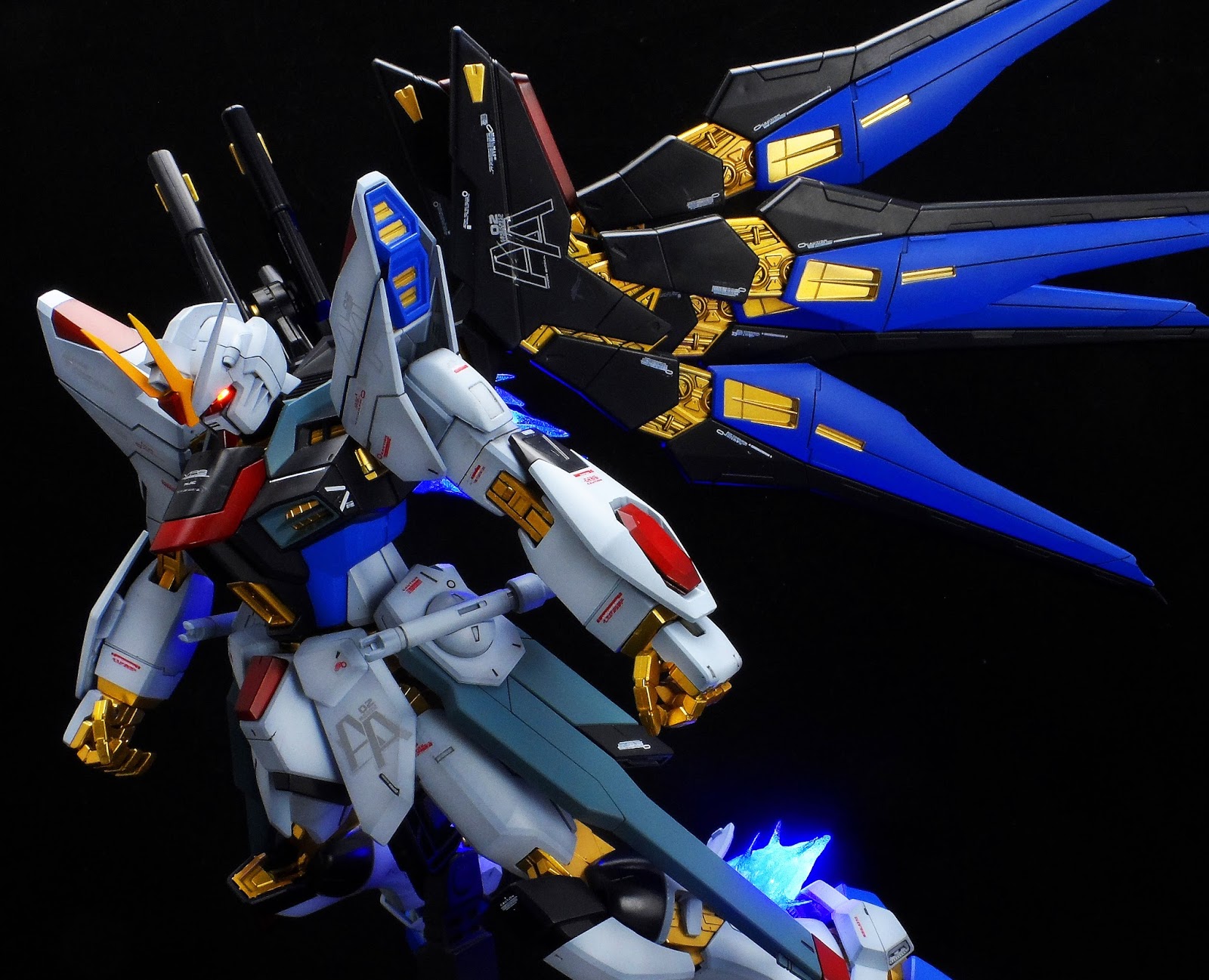 GUNDAM GUY: MG 1/100 Strike Freedom Gundam - Customized Build w/ LED