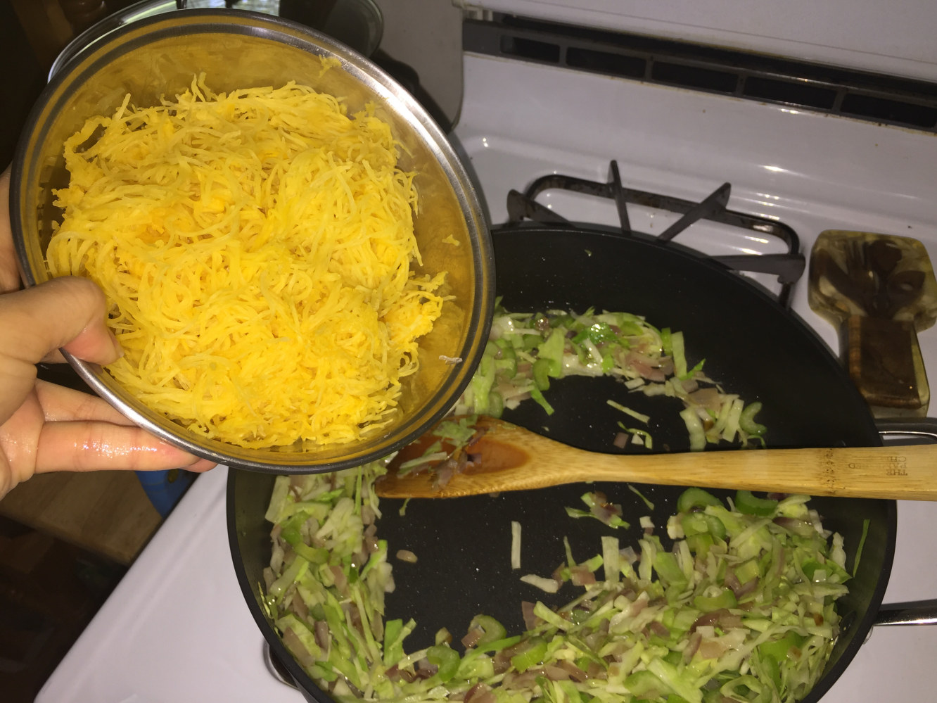 Anita's Health Blog: Spaghetti Squash Chow Mein (tofu)