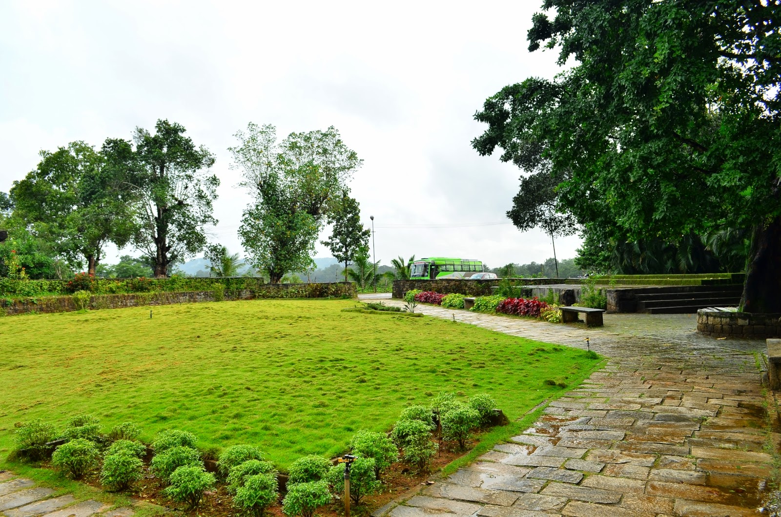 Sharath Hassan A Travelling Photographer: ಕವಿಶೈಲ ಕುಪ್ಪಳ್ಳಿ, kavishaila ...