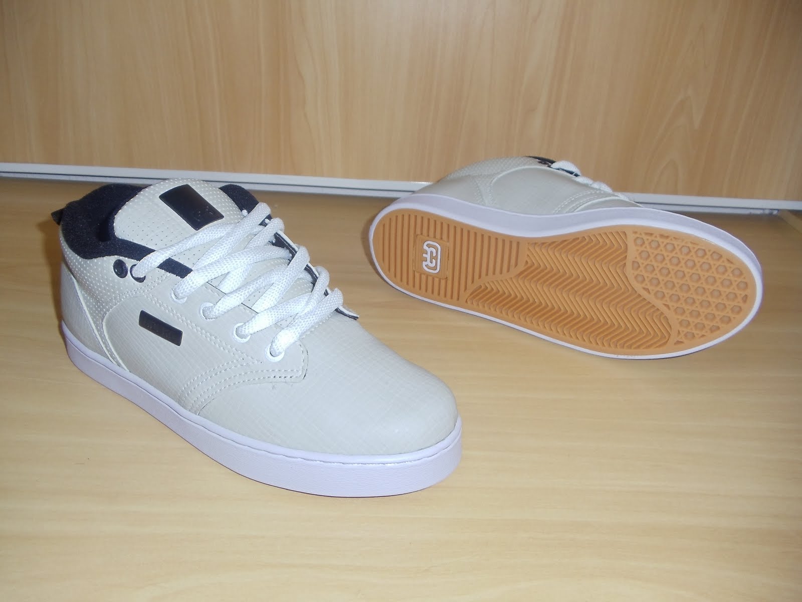 Brasil Urbano: Novas cores de Tênis Hocks