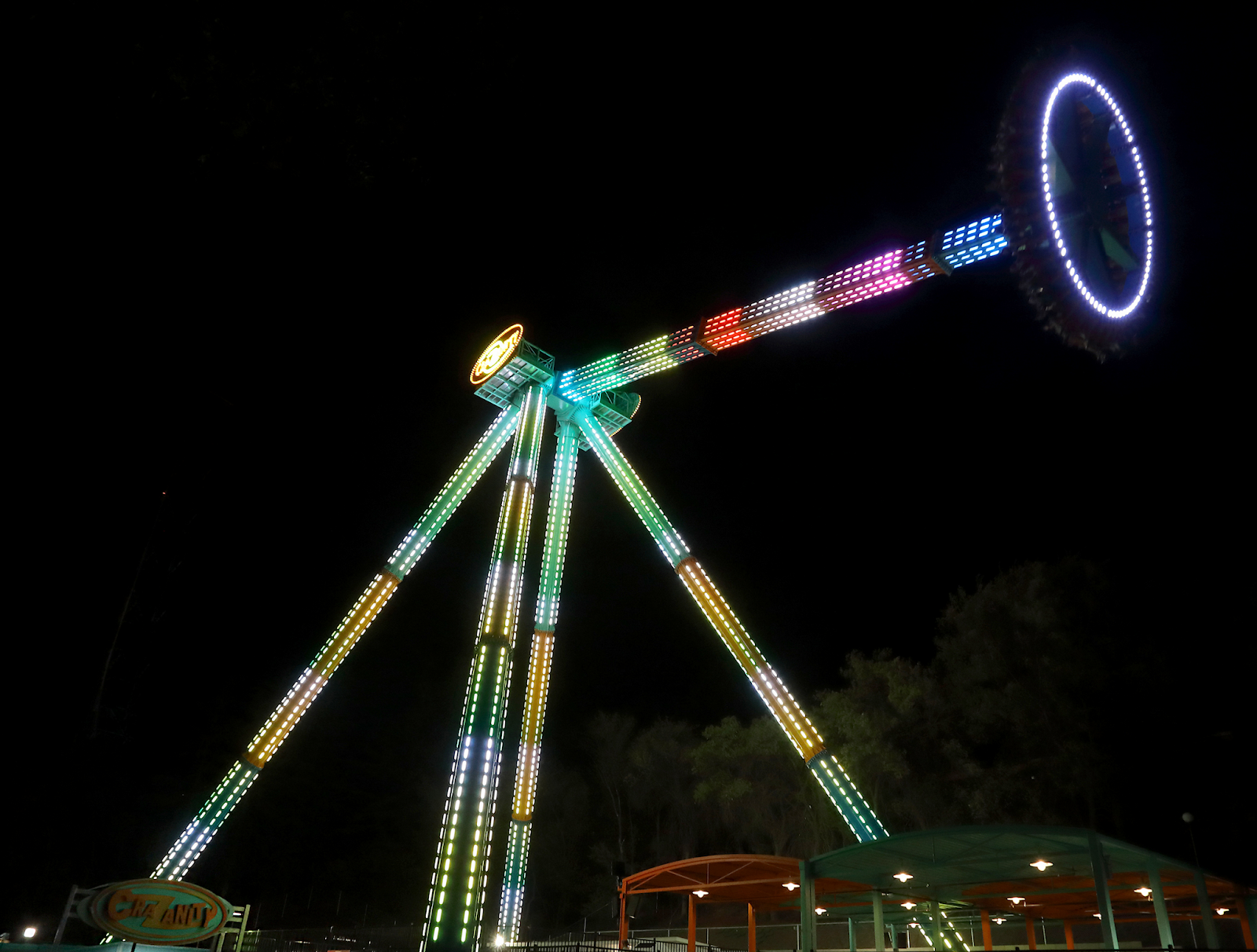 NewsPlusNotes: CraZanity - World's Tallest Pendulum Ride - Now Open at ...