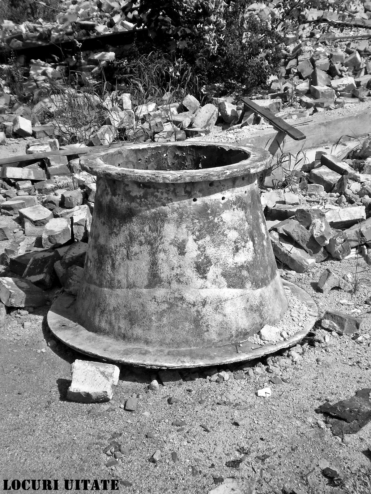 Chimopar / Intreprinderea Chimica Dudesti - Locuri uitate