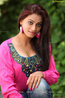 damsel4all: Vennela Sri