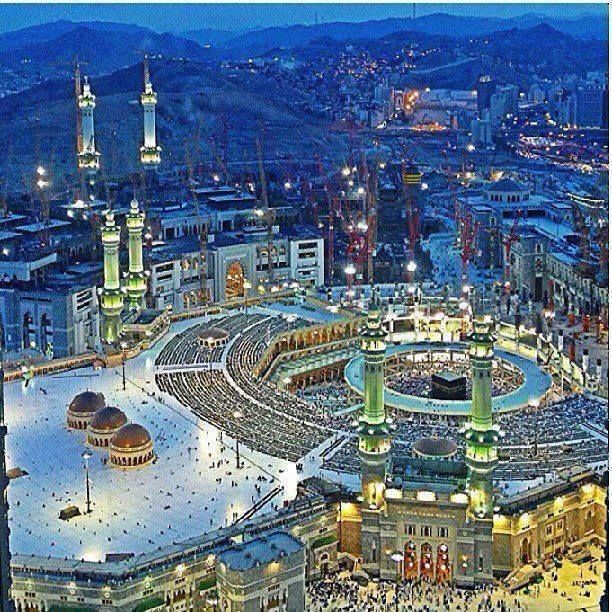 10 things to not miss when in Saudi Arabia.