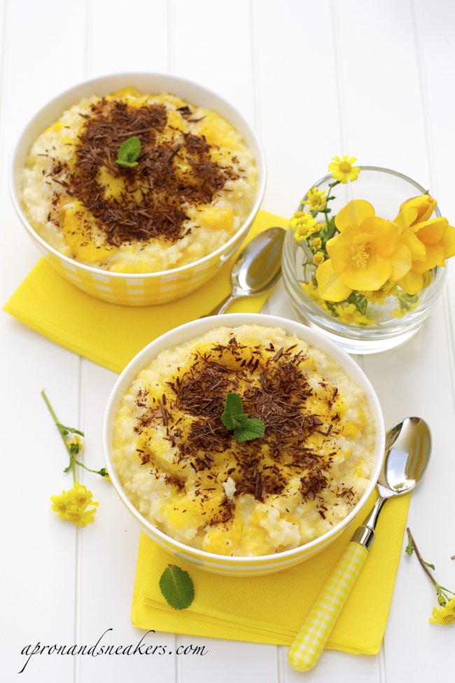 Mango Rice Pudding with Chocolate Flakes