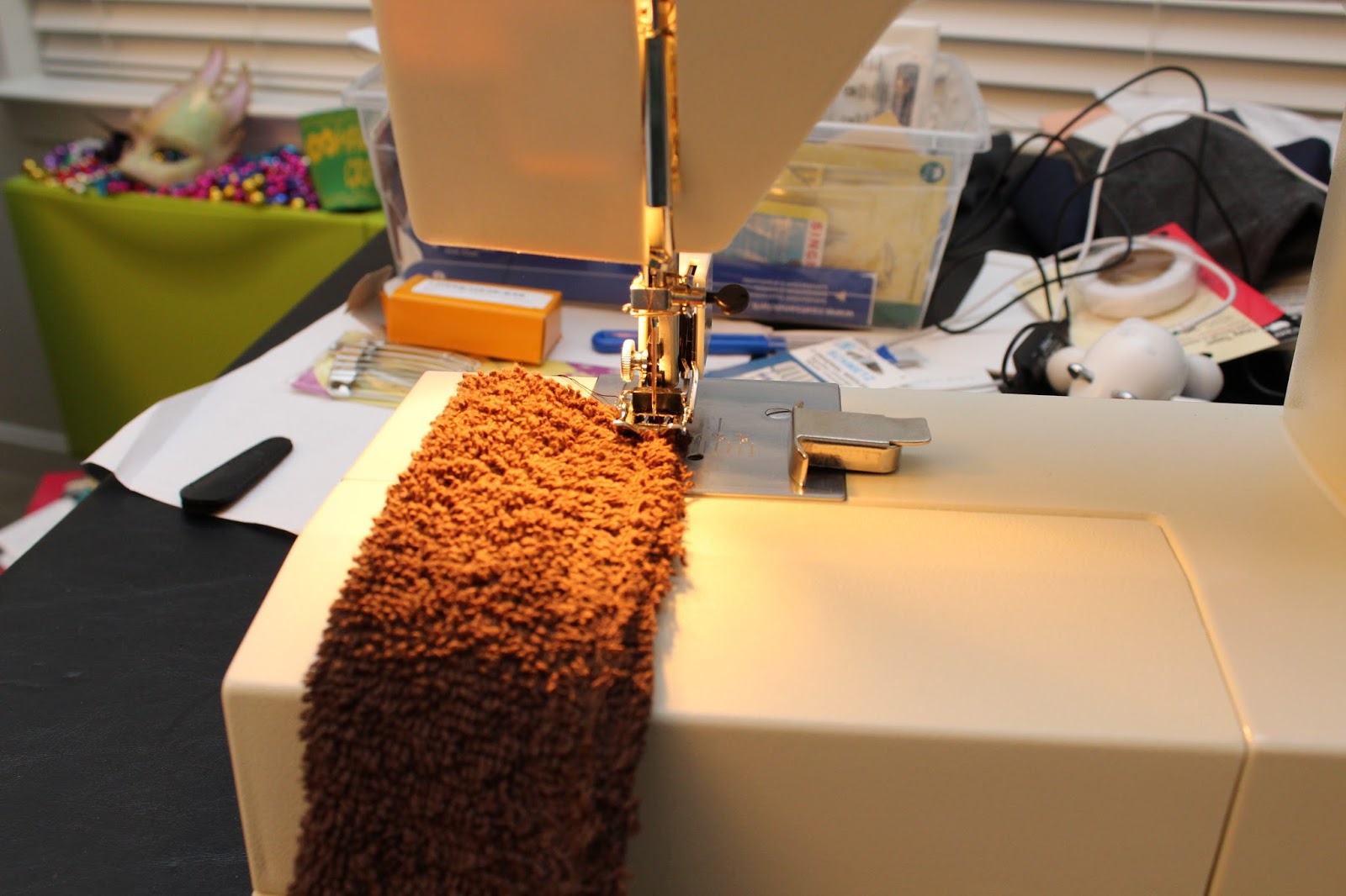 From Woo to You: DIY: Turkey Sweatband