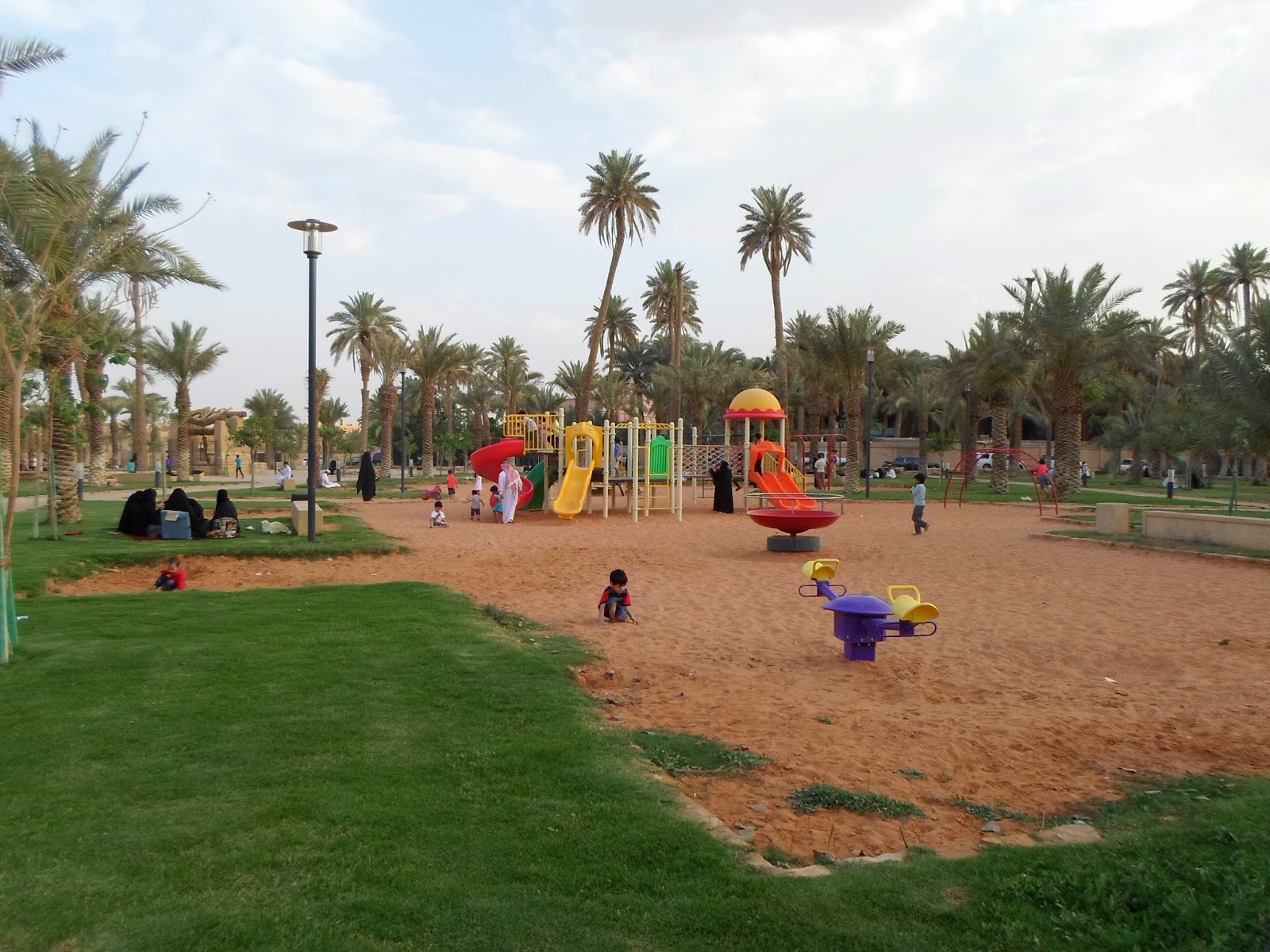 Riyadh Click: PARKS IN RIYADH