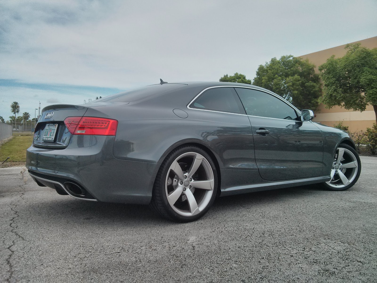 Test Drive: Short Test - 2014 Audi RS5