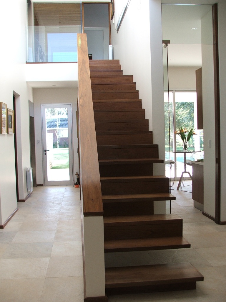 Neo arquitecturaymas: Escaleras voladas