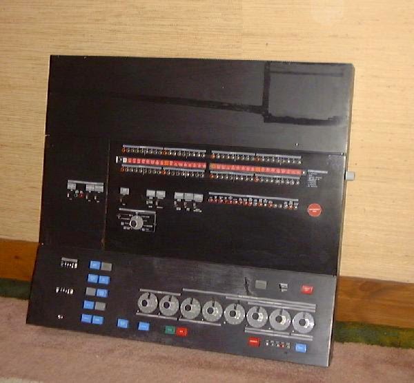 MUSEU MUSICAL: Computadores Antigos: SISTEMAS IBM /370