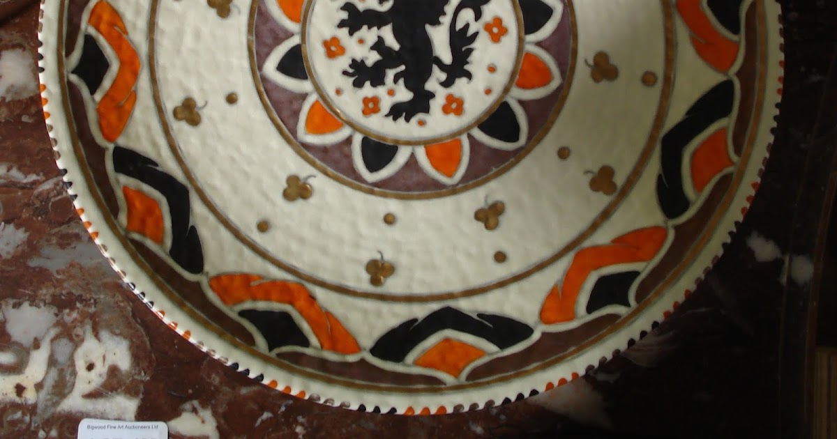 Crown Ducal & Charlotte Rhead Pottery: Charlotte Rhead - Pattern 4516 On TV