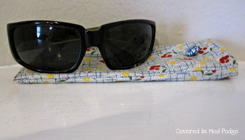 Covered in Mod Podge: Sunglass Case Tutorial {or more fun at the ribbon ...
