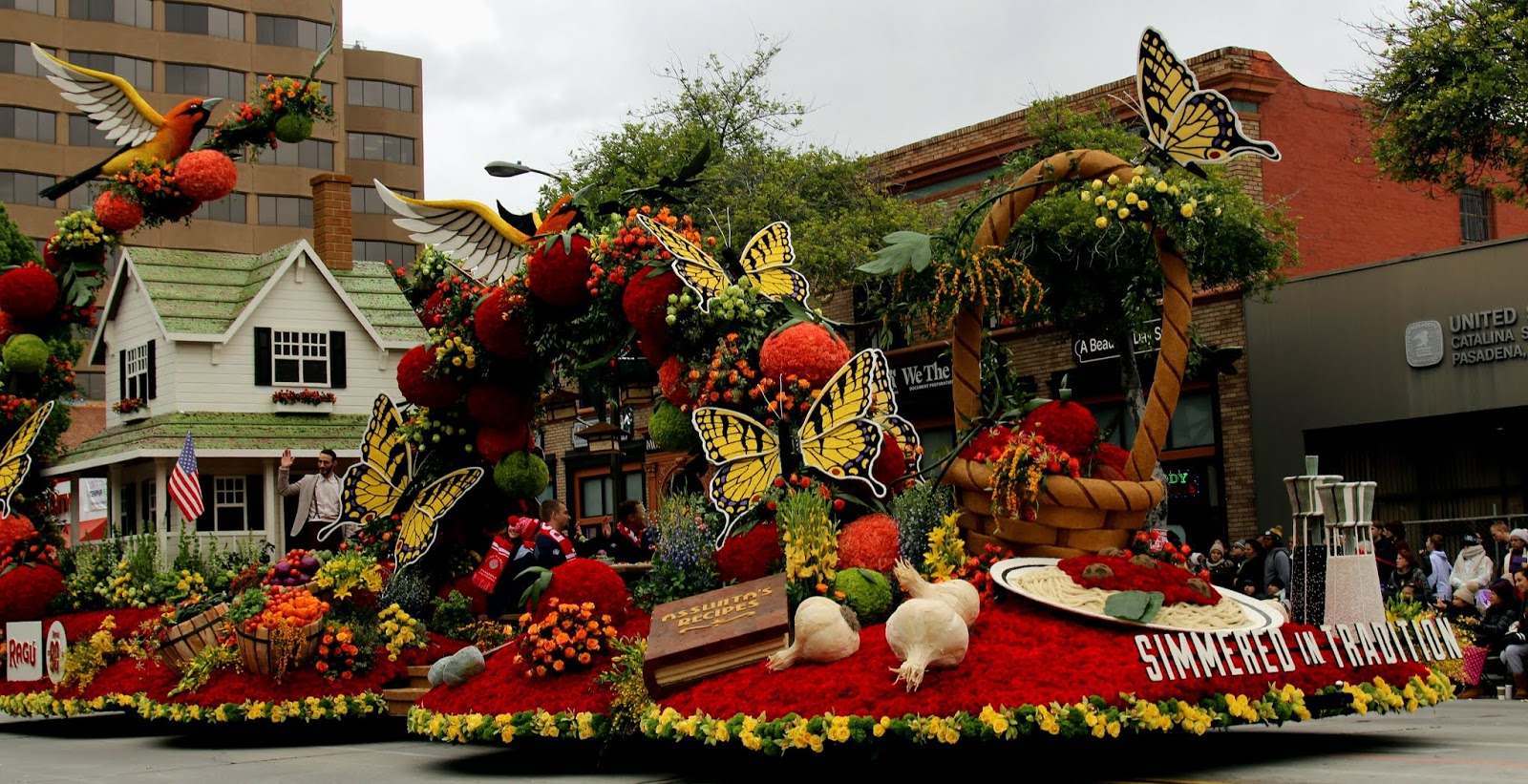 Heroes, Heroines, and History: The Tournament of Roses and Rose Parade