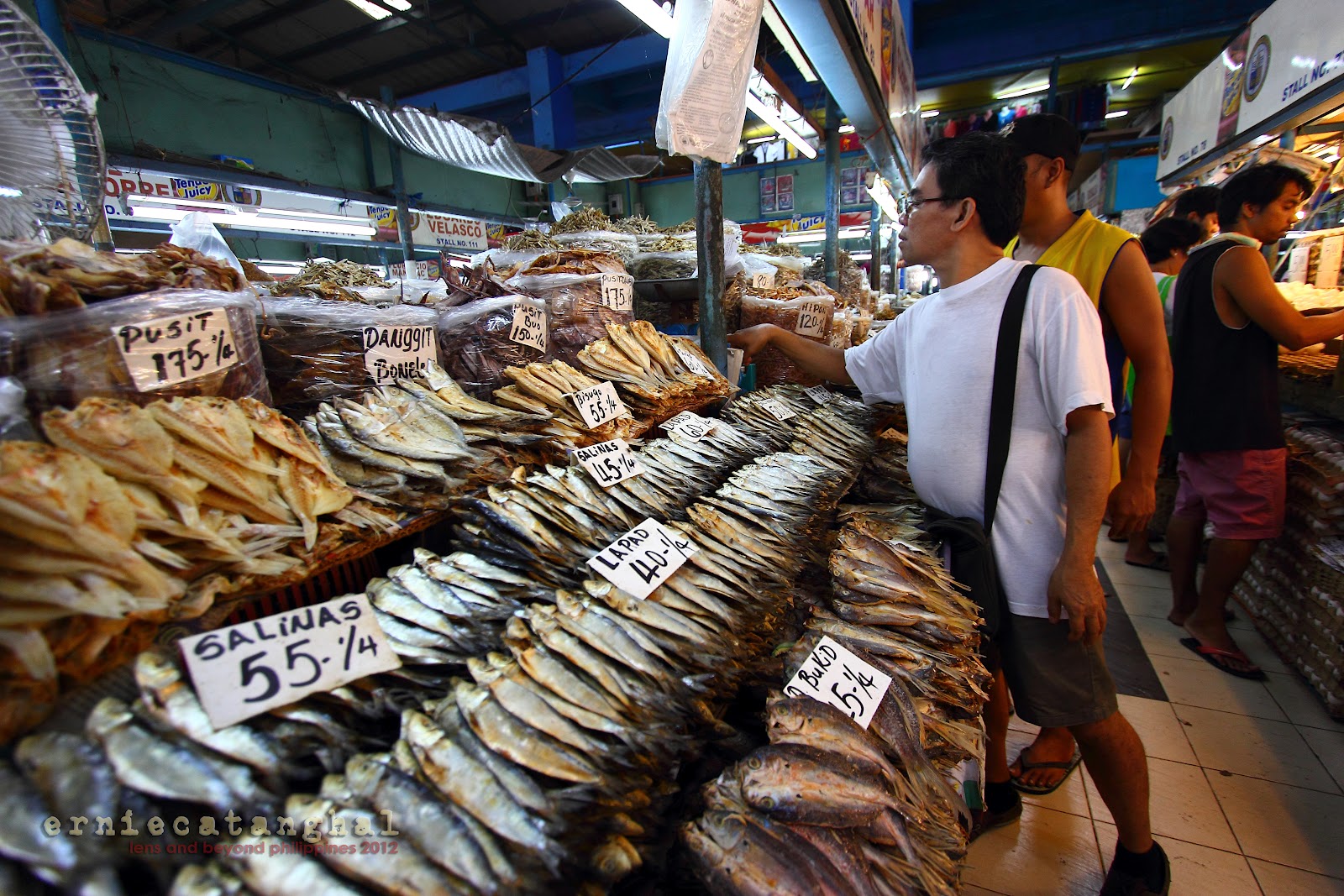 LENS AND BEYOND Philippines (vol. 1): Batch 35: Gandang Palengke ...