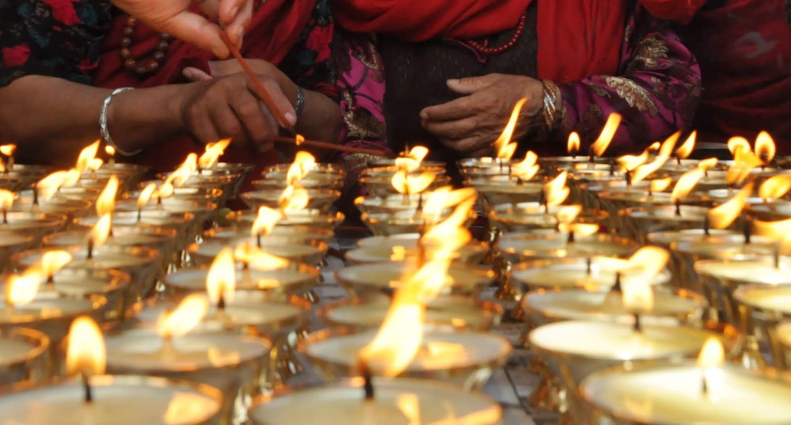 མར་མེའི་སྨོན་ལམ་བཞུགས་སོ།། Marme Monlam ~ Lamp Offering Prayer.