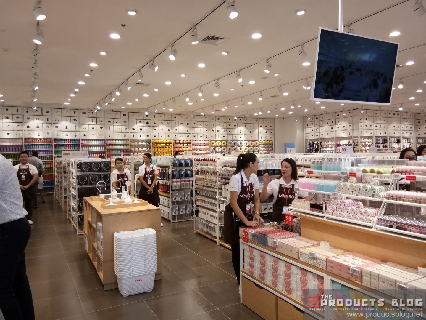 Miniso Opens 10th Branch at SM City Baliwag