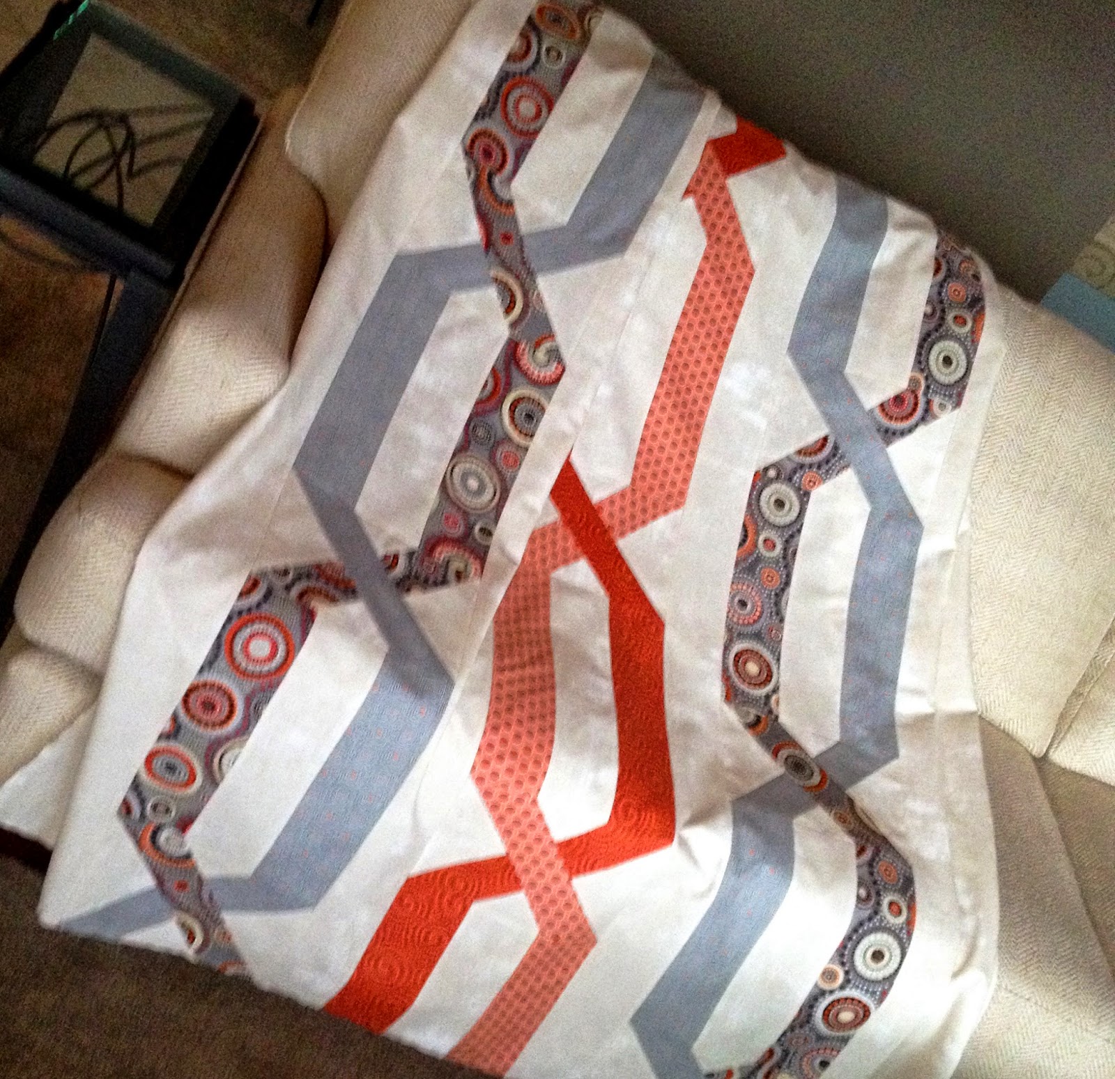 Modern Quilt Relish: Taffy Twist Again