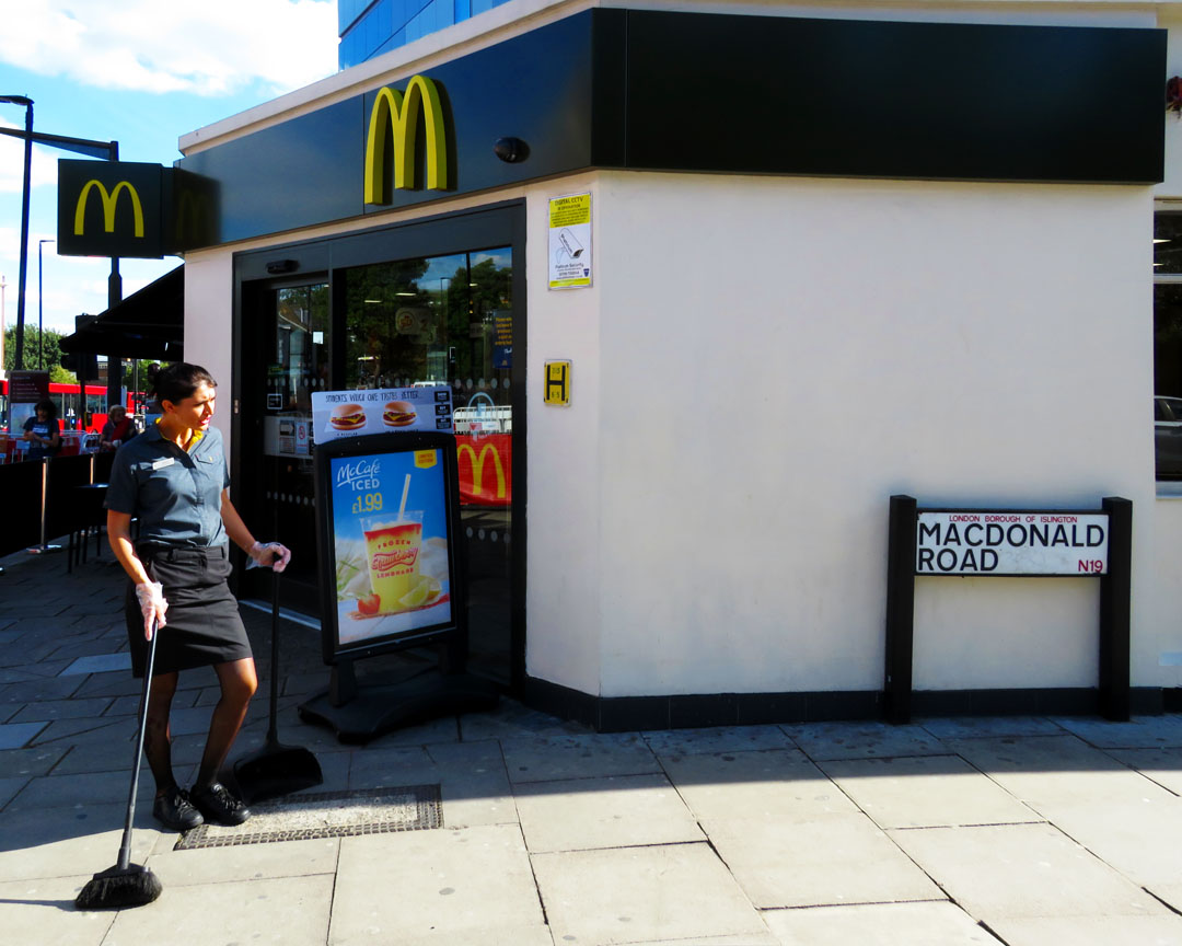 Daily Photo Stream: Macdonald Road