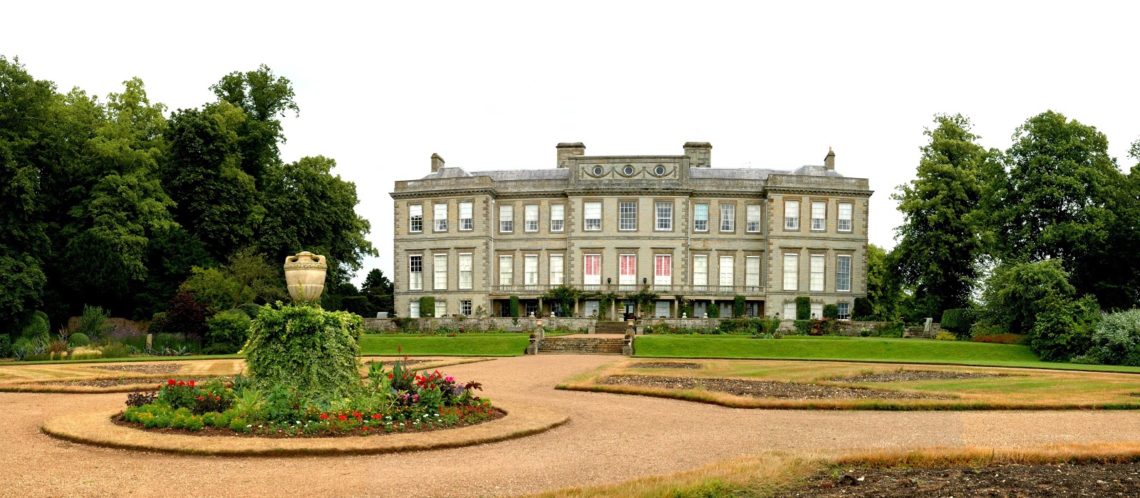 loveisspeed.......: Ragley Hall is located south of Alcester ...