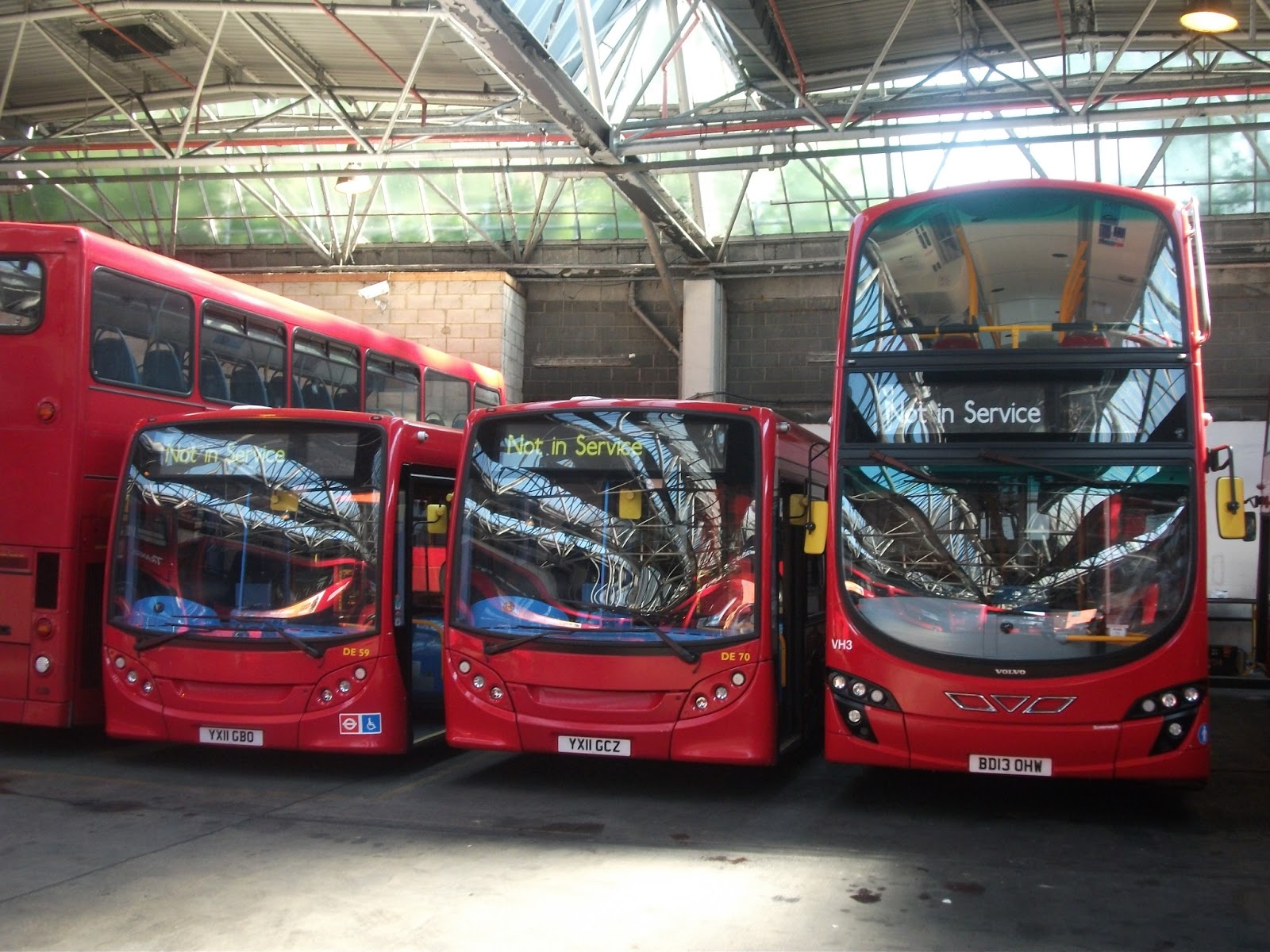 The Circle of London : London Sovereign Edgware Garage [BT]..New ...