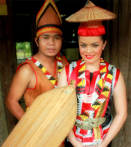 Cats City Hornbill Land: SARAWAK TRADITIONAL HEADGEARS