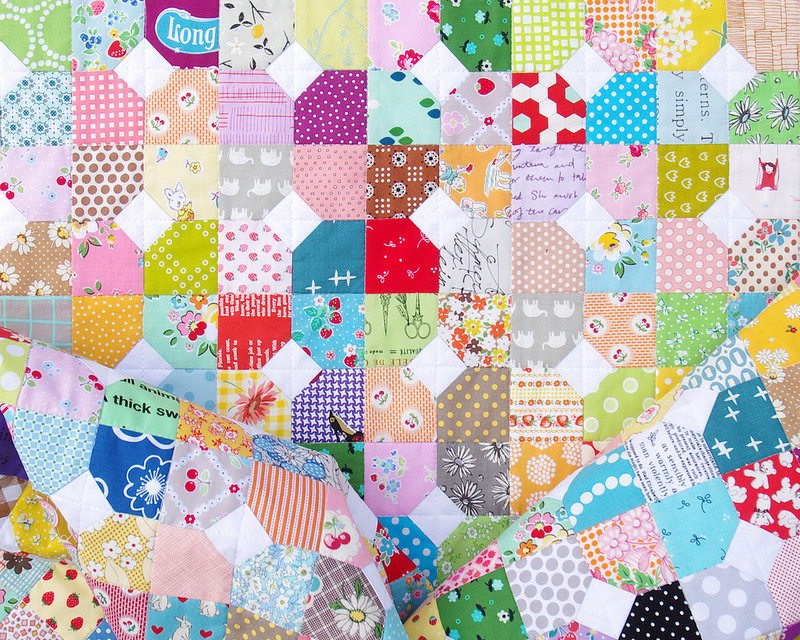 Scrappy Bow Tie Quilt - A Finished Quilt | Red Pepper Quilts | Bloglovin’