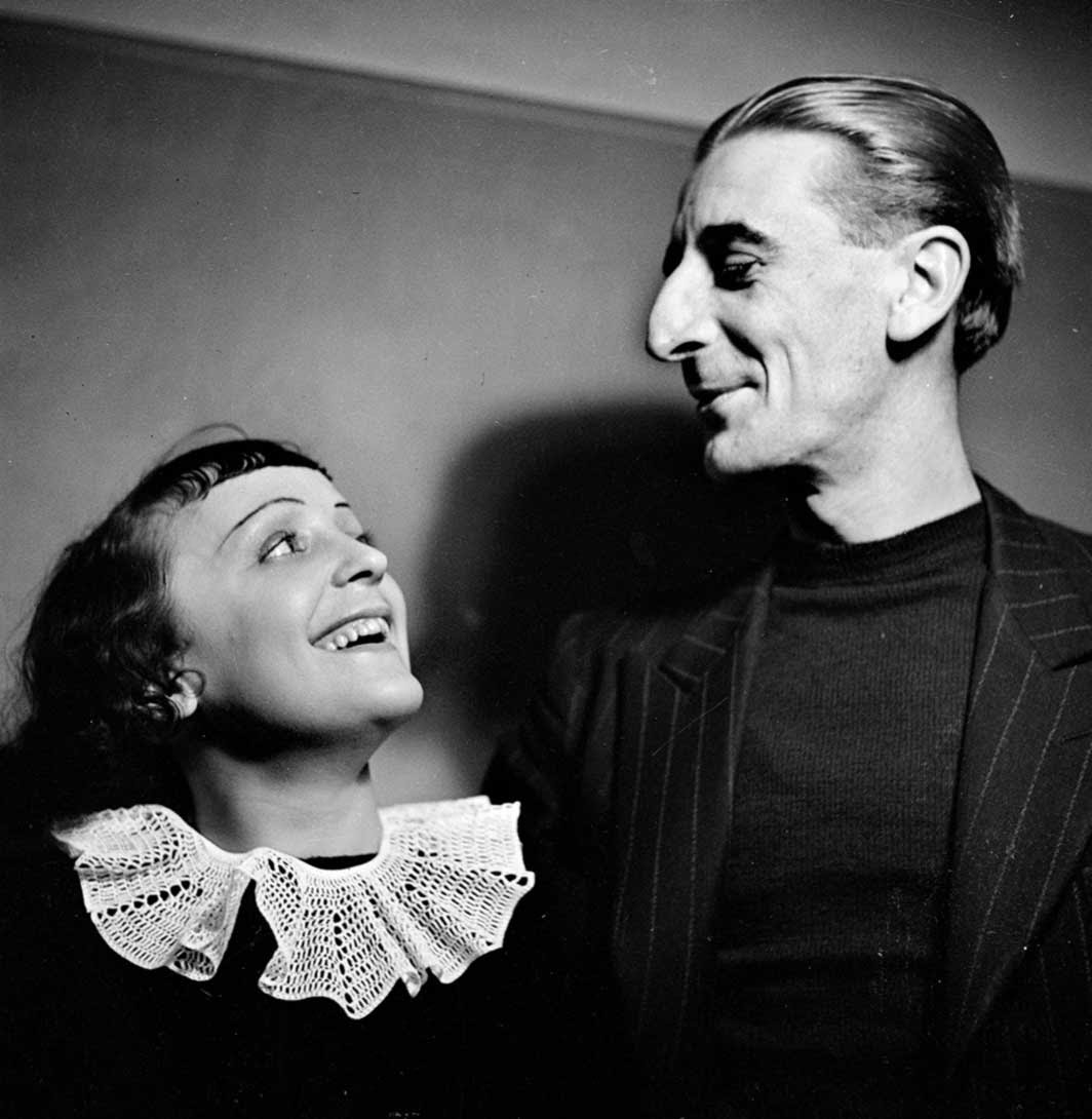 Édith Piaf, Notre Amie: Biographie de Édith Piaf