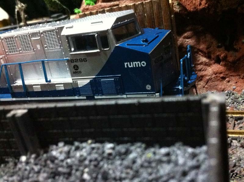 Rede Ferroviária Rio Seco S.A.: Locomotiva AC44i Frateschi Truques C ...