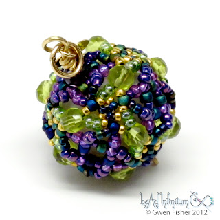 gwenbeads: Chiral Octahedral Symmetry Beaded Bead
