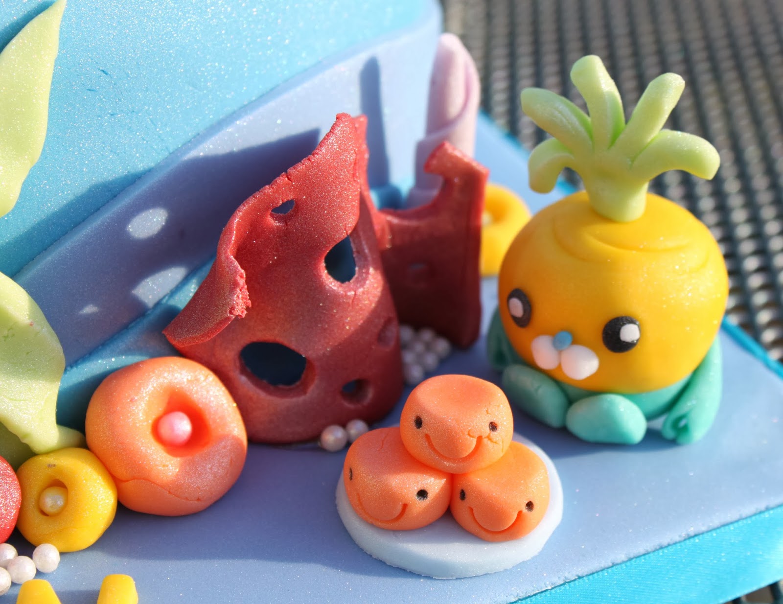 Snowballs in Summer: Explore, rescue, protect! It's the GUP A ...