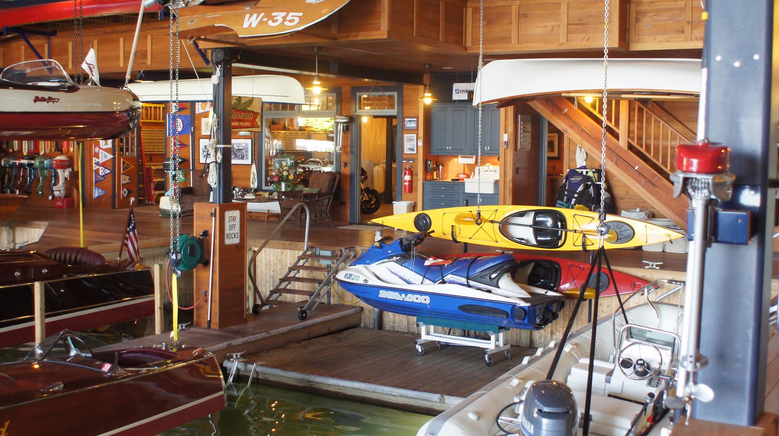 GLORY DAYS ON THE GREAT LOOP: FABULOUS CHARLEVOIX