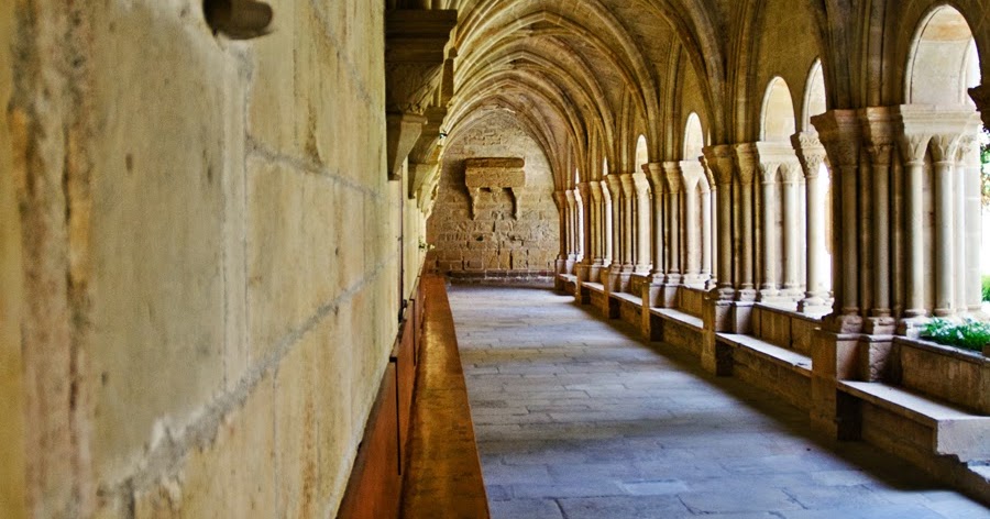 Barcelona Photoblog: Cistercian Architecture: Poblet Monastery, Catalonia