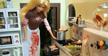 BARBIE ASESINA MULTIPLE