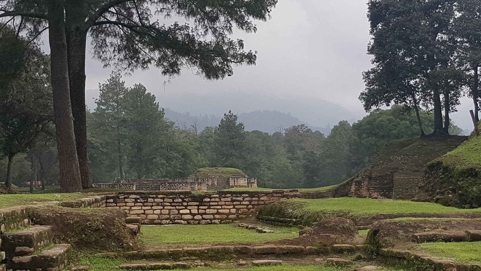 Visit to Iximche'