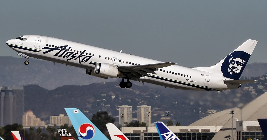 Aero Pacific Flightlines: Alaska Airlines Boeing 737-990 (30013/774) N305AS